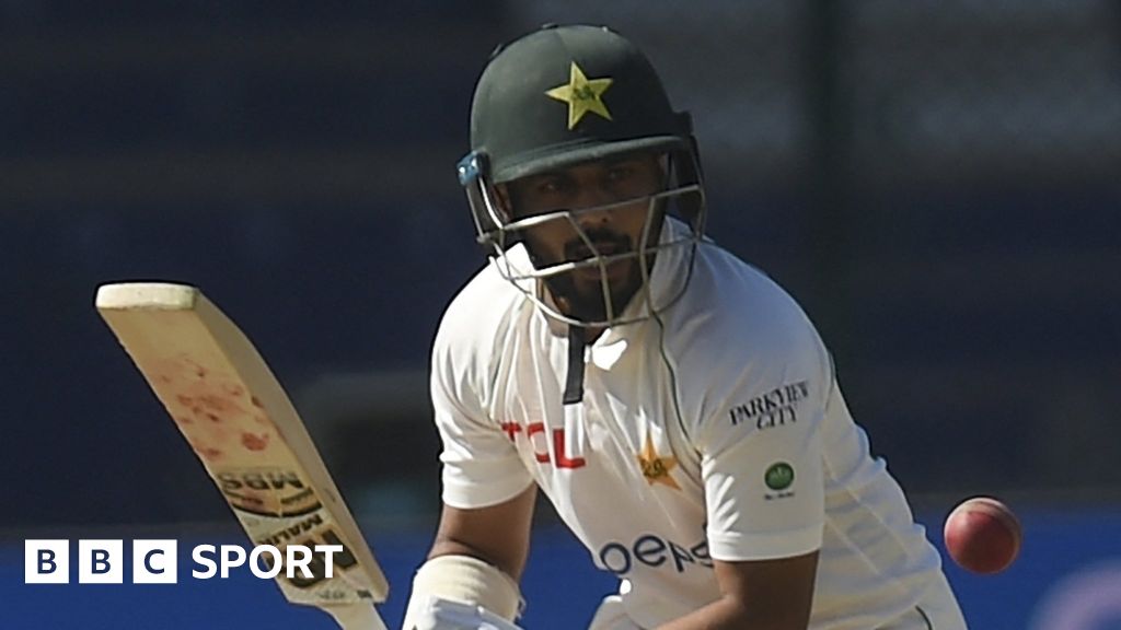 Saud Shakeel: Yorkshire sign Pakistan batter on four-game deal - BBC Sport