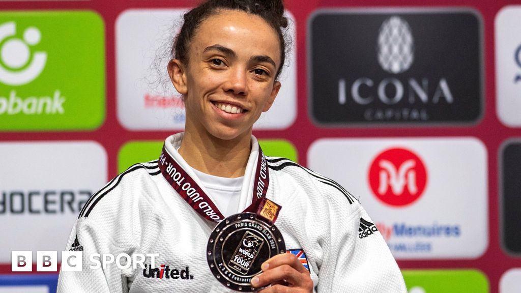 Antalya Grand Slam: British champion Chelsie Giles wins silver - BBC Sport
