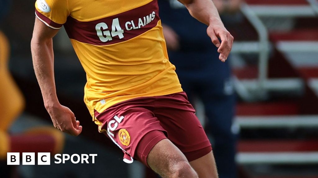 Efford exits after injury-hit spell - BBC Sport