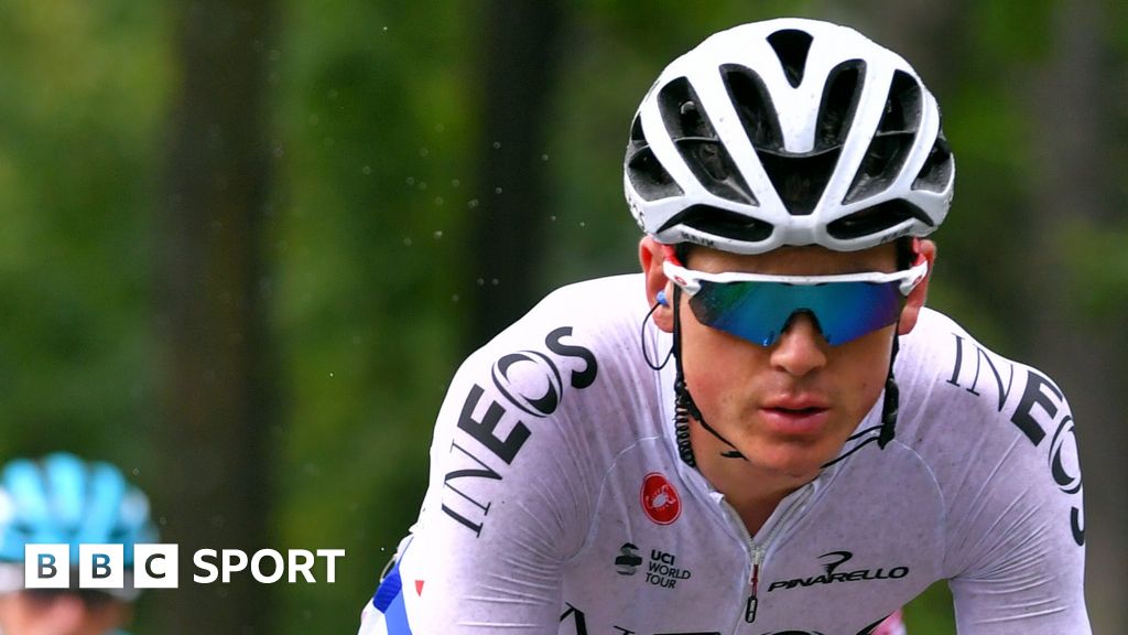 Ben Swift signs contract to stay with Team Ineos to end of 2021 - BBC Sport