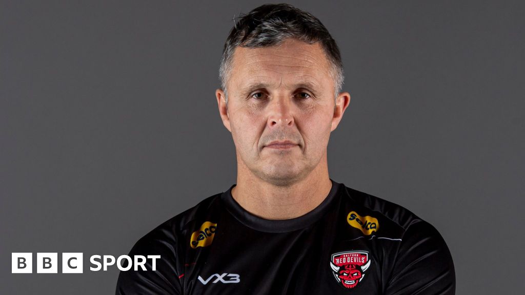 Salford Red Devils: Head coach Paul Rowley signs three-year contract ...