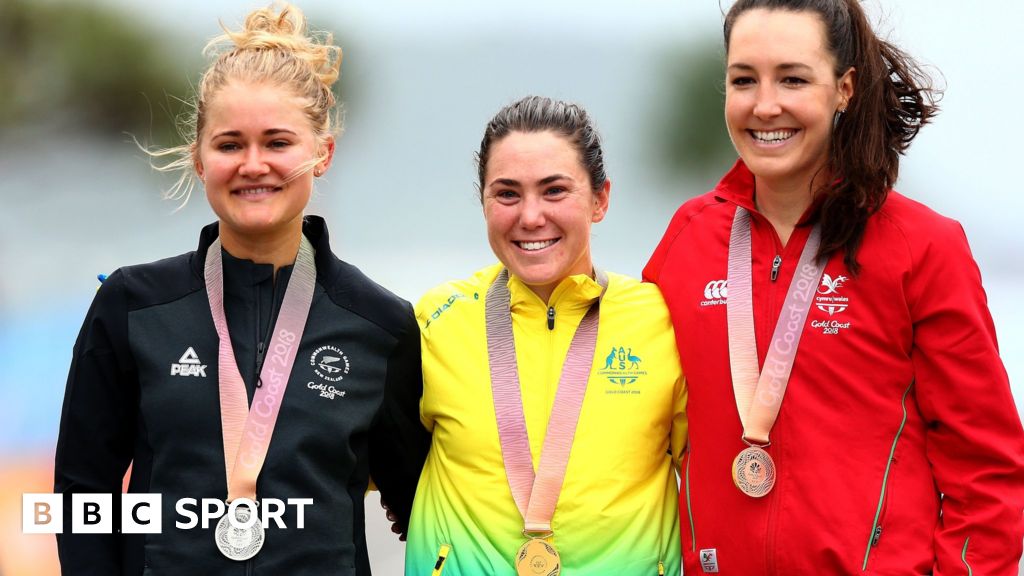 Commonwealth Games: Wales' Dani Rowe and Jon Mould win road race medals ...