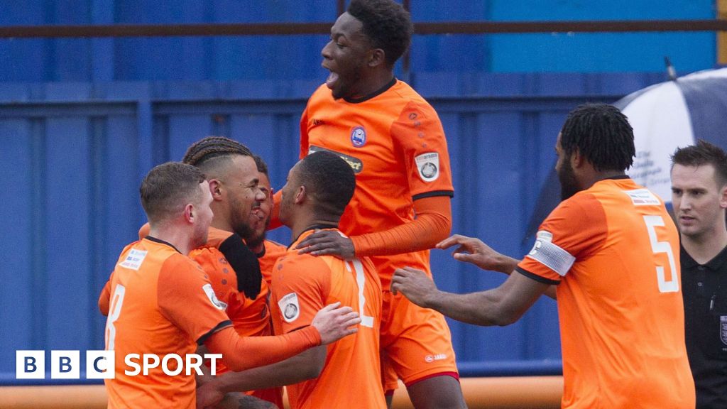 Braintree Town: National League South club accept one-point deduction ...