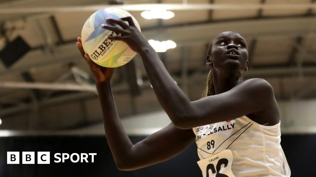 Netball Super League: Top four sides aim for home semi-final - BBC Sport