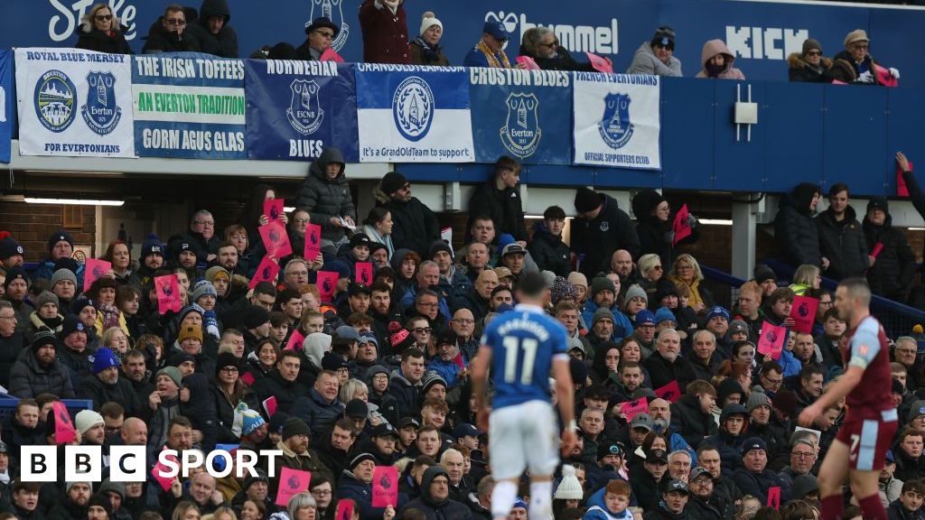 Everton fan views: 'An absolute kick in the teeth' - BBC Sport