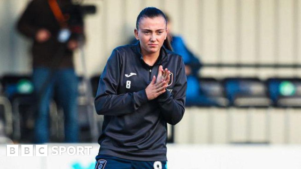 Larkin leaves Glasgow City for Crystal Palace - BBC Sport