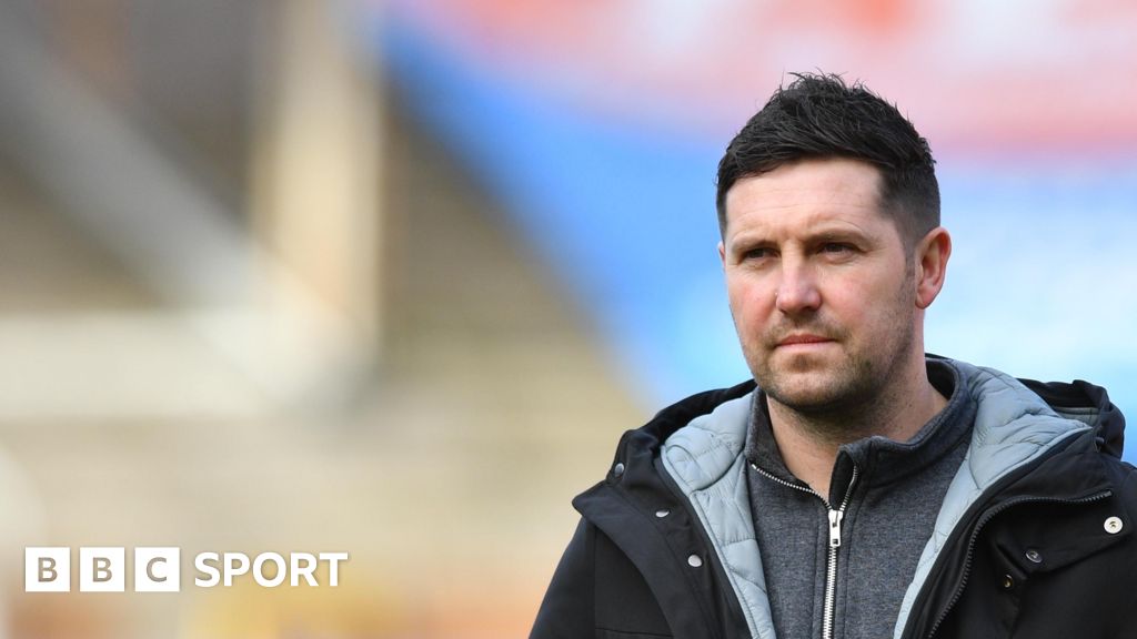 'I'm not here to be their mate' - Fox aims to help Hearts kids fulfil ...