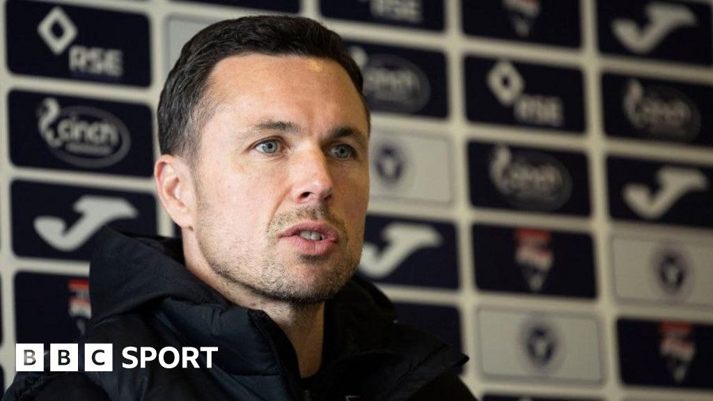 Ross County boss Cowie on Hibs, home crowd influence & not dwelling on ...