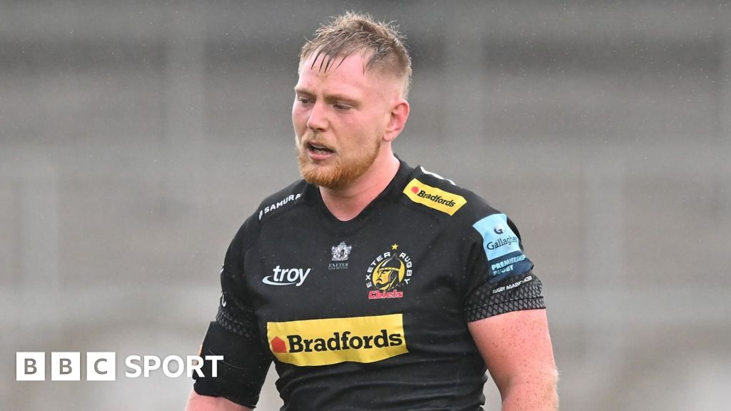 Hallam Chapman: Exeter back rower joins Cornish Pirates on loan - BBC Sport