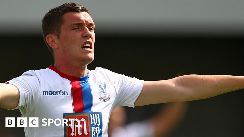 Bromley sign Daniel Johnson, Connor Dymond and Tobi Sho-Silva - BBC Sport