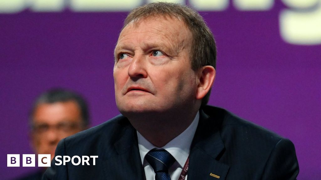 Fifa vice-presidency: IFA's David Martin loses role to FA chair Debbie ...