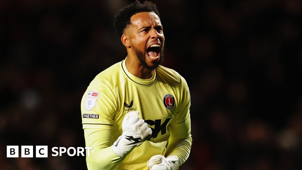 Hibernian sign up Ghana goalkeeper Jojo Wollacott - BBC Sport