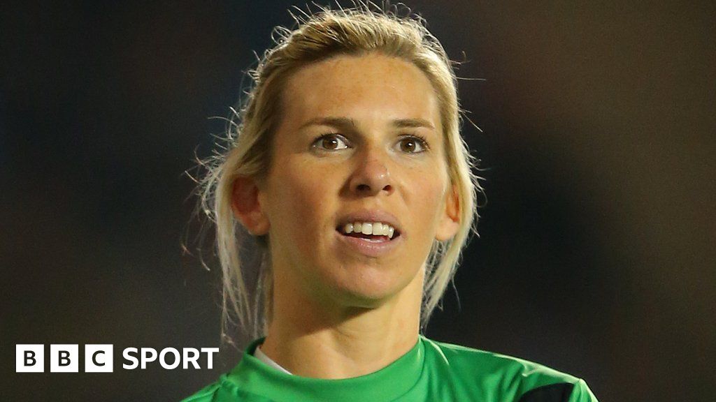 Carly Telford: England goalkeeper rejoins Chelsea Ladies - BBC Sport