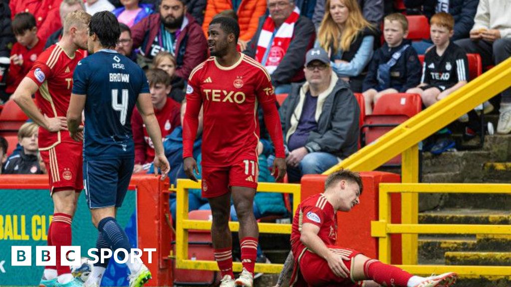 McGarry out for at least a month - BBC Sport