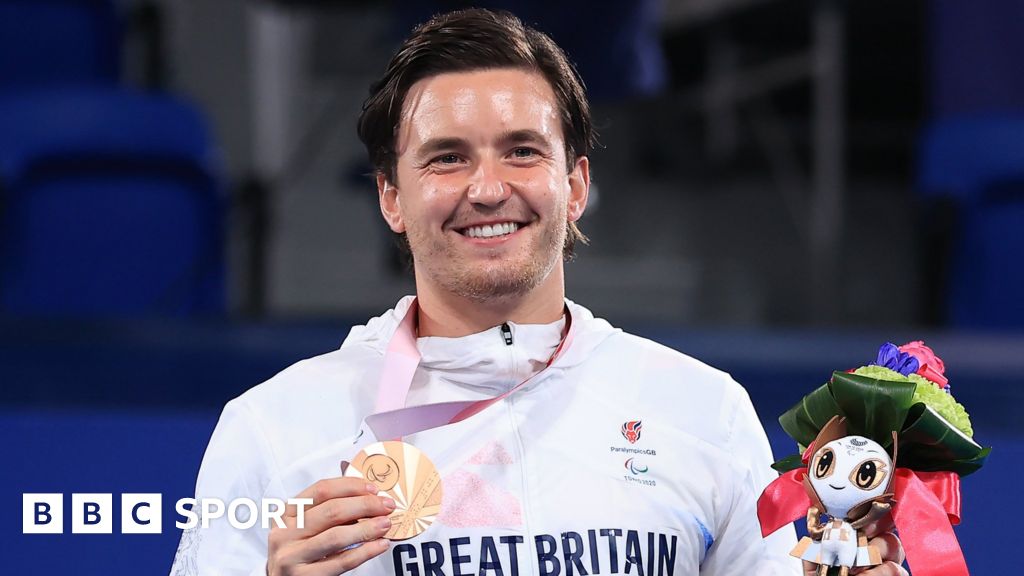 Tokyo Paralympics: Gordon Reid wins wheelchair tennis bronze medal ...