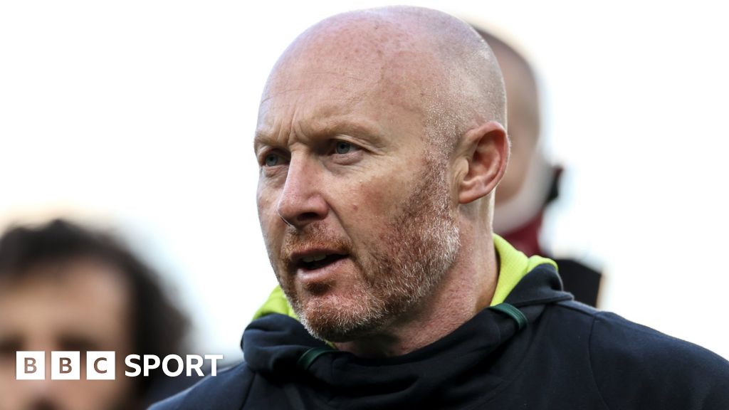 Ulster: Neil Doak set for coaching return with academy - BBC Sport