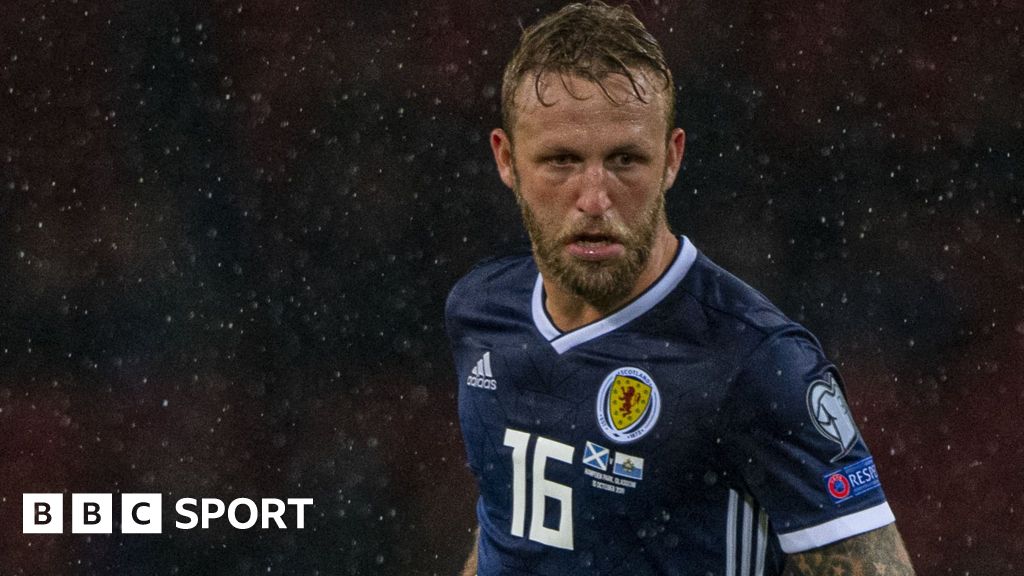 Johnny Russell: MLS forward aims for Scotland squad return - BBC Sport