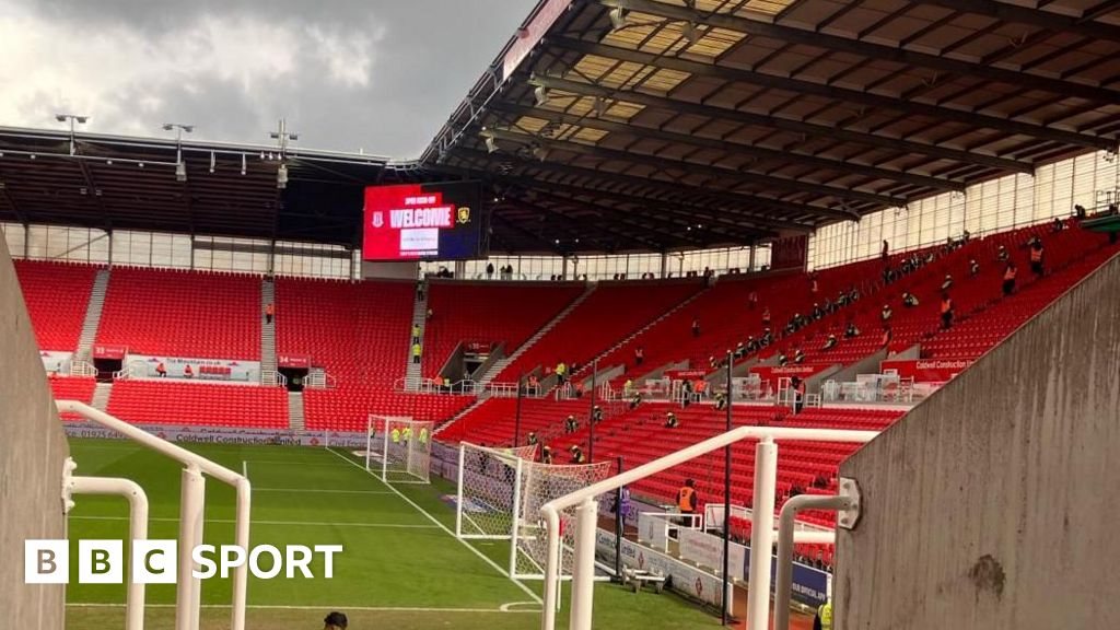 Stoke City: Stoke outline safe standing proposals - BBC Sport