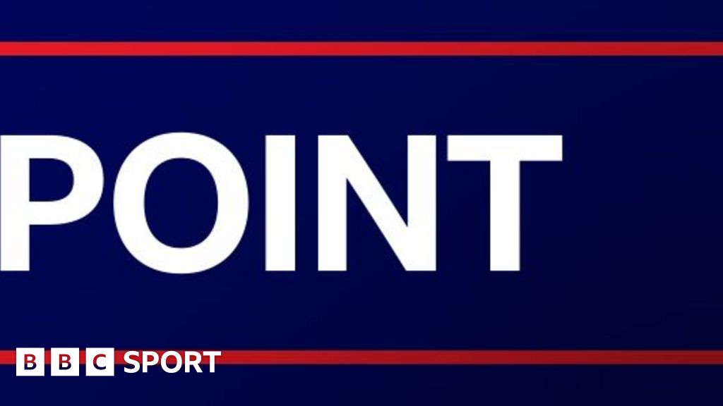 M﻿ackay survives 'sackable offence' - BBC Sport