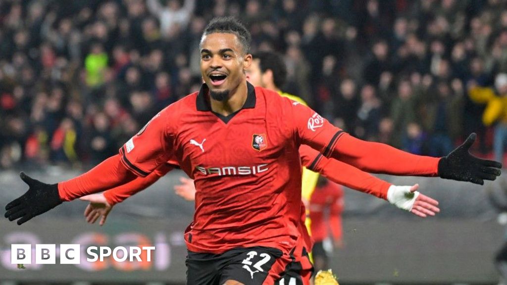 Burnley looking to sign Lorenz Assignon from Rennes - BBC Sport