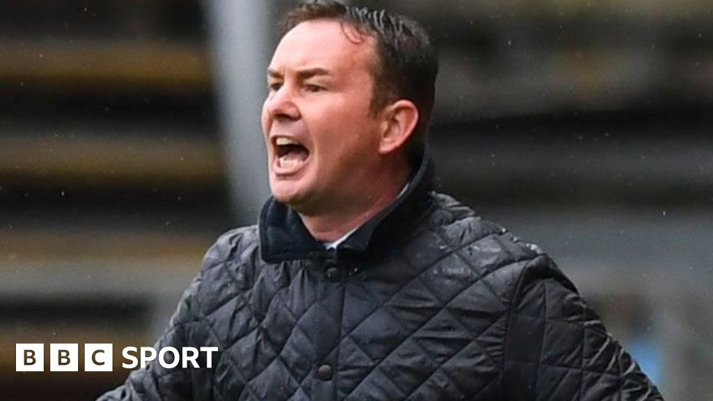 Derek Adams: Judge Plymouth Argyle at the end of the season - BBC Sport