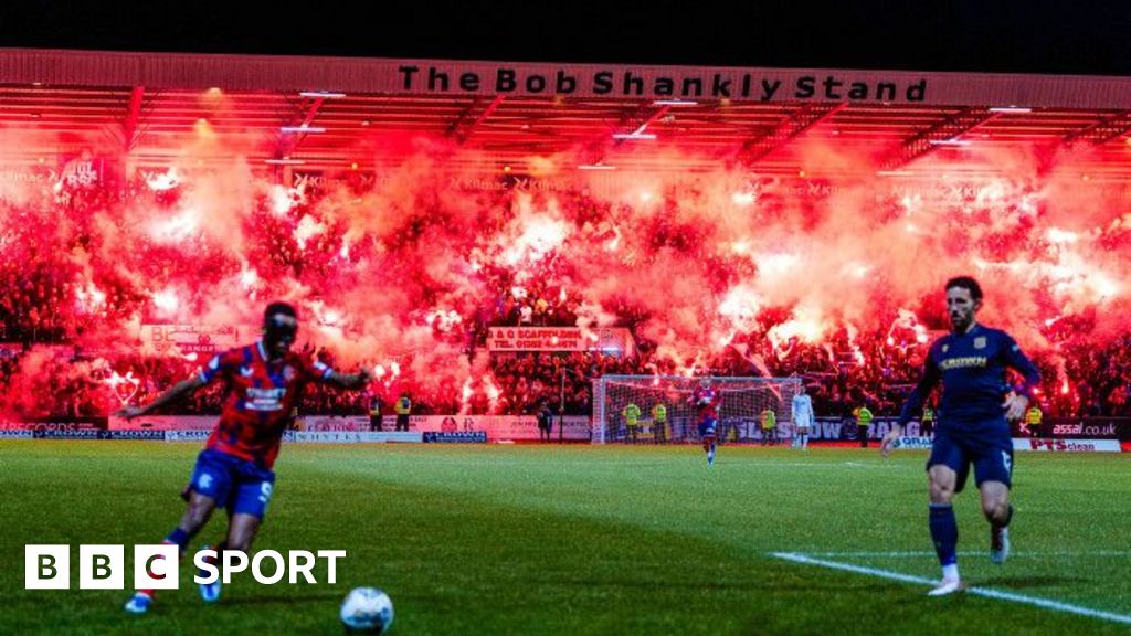 Rangers fear sanctions over future pyro displays - BBC Sport