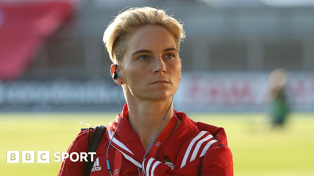 Jess Fishlock: Wales and FC Reign midfielder 'overwhelmed' by injury ...