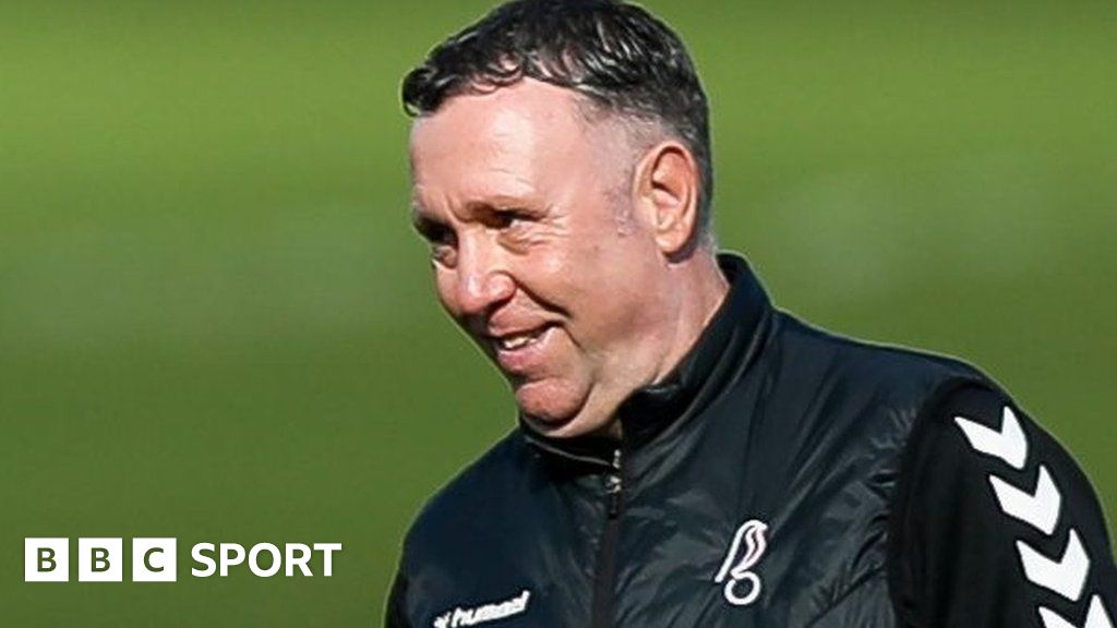 Brian Tinnion: Academy director named new Bristol City technical ...