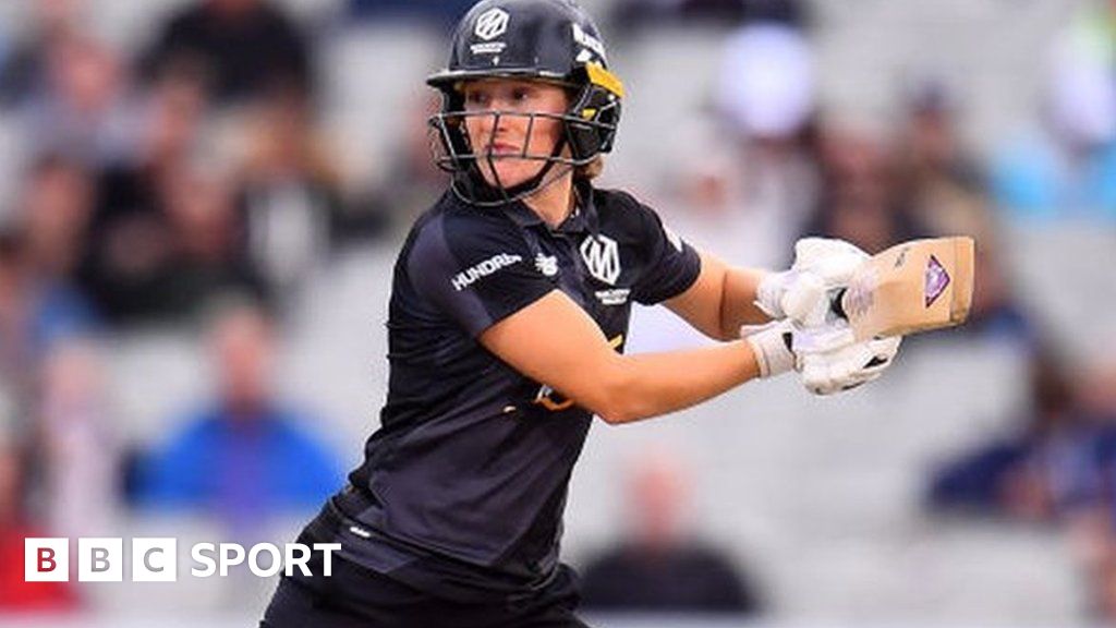 Emma Lamb: England call up Thunder all-rounder to T20 squad for New ...