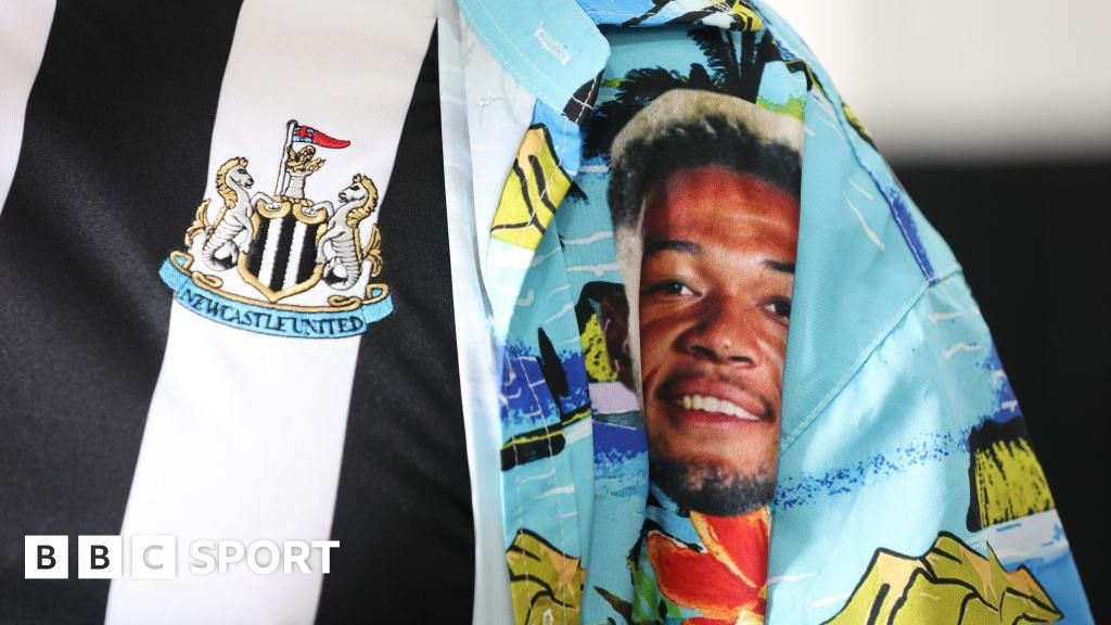 Newcastle United podcast: Dylan Brett on Joelinton Hawaiian shirt - BBC Sport
