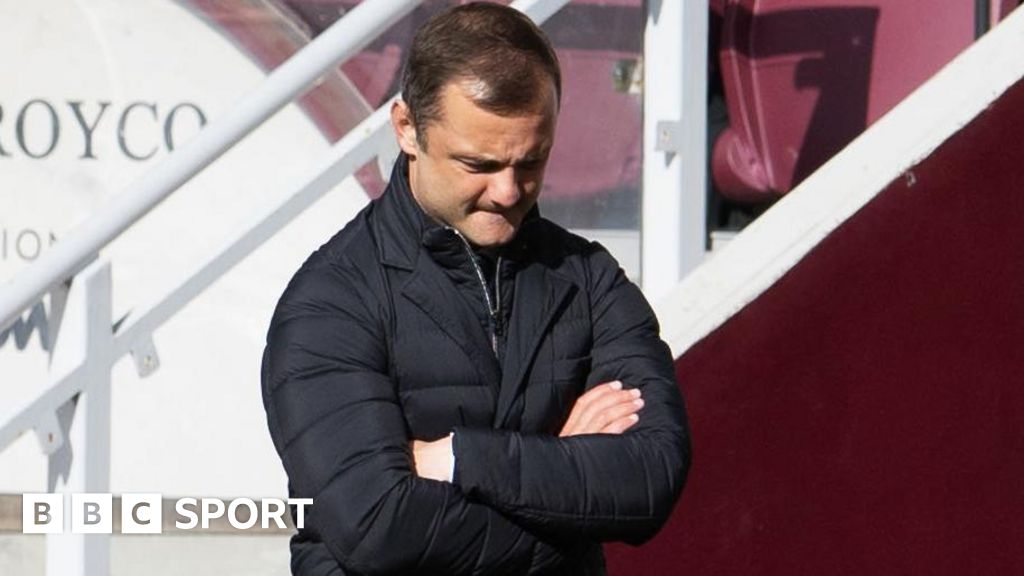 Hibs must 'change very quickly - Maloney - BBC Sport