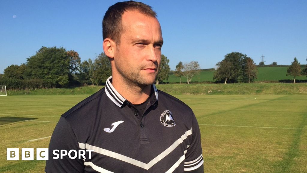 Kevin Nicholson: Torquay United have 'another pre-season' - BBC Sport