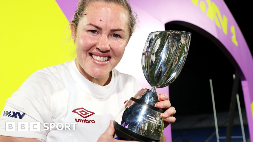 Marlie Packer: England captain wins World Rugby Women's Player of Year ...