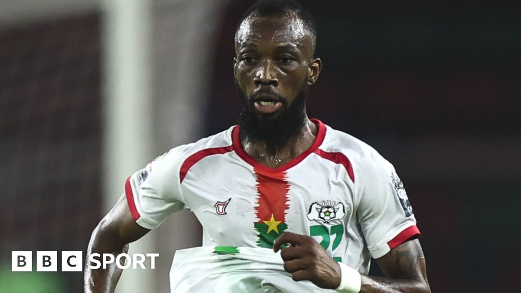 Blati Toure: Pyramids sign Burkina Faso midfielder - BBC Sport