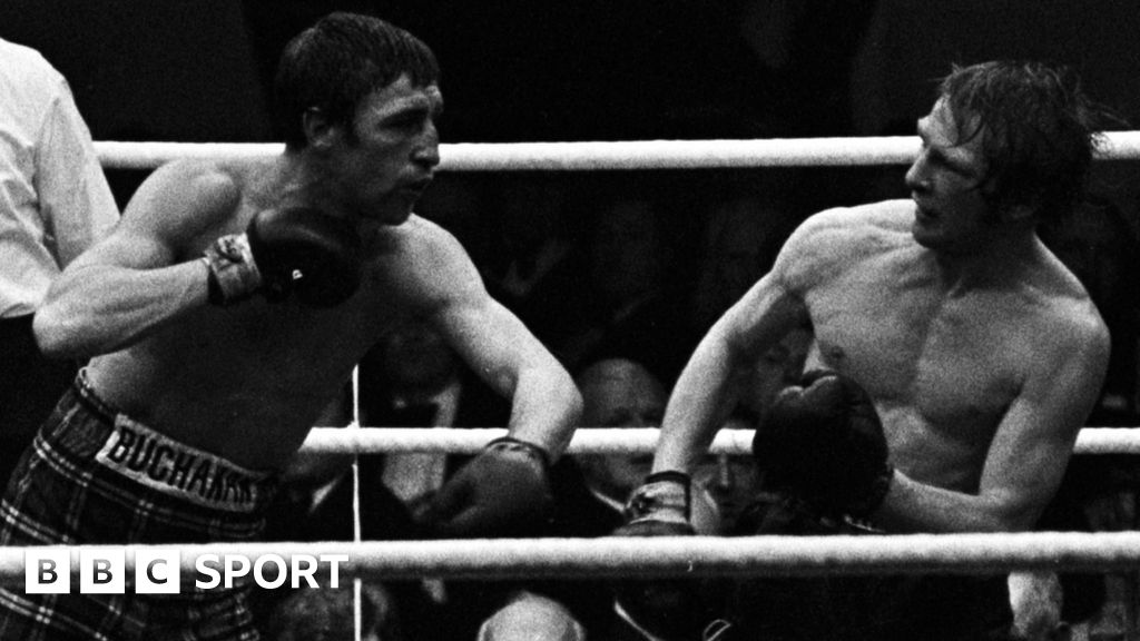 Ken Buchanan: Scottish boxing great diagnosed with dementia - BBC Sport