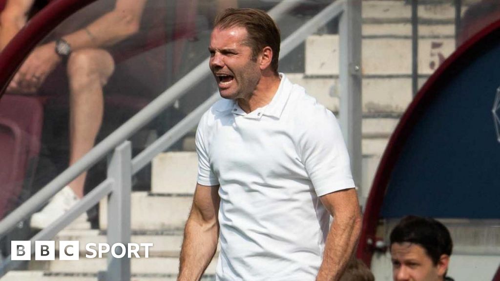 Neilson cites tactical change for ease of win - BBC Sport