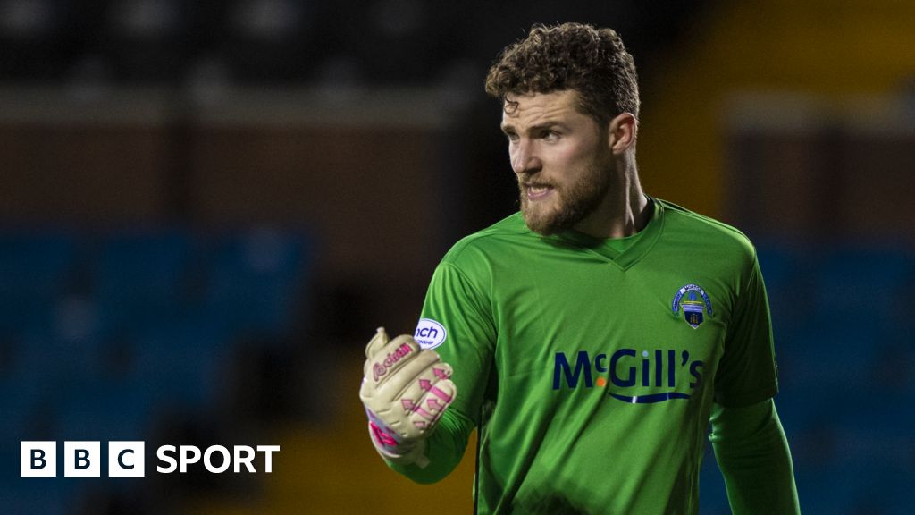 Livingston sign goalkeeper Jack Hamilton - BBC Sport