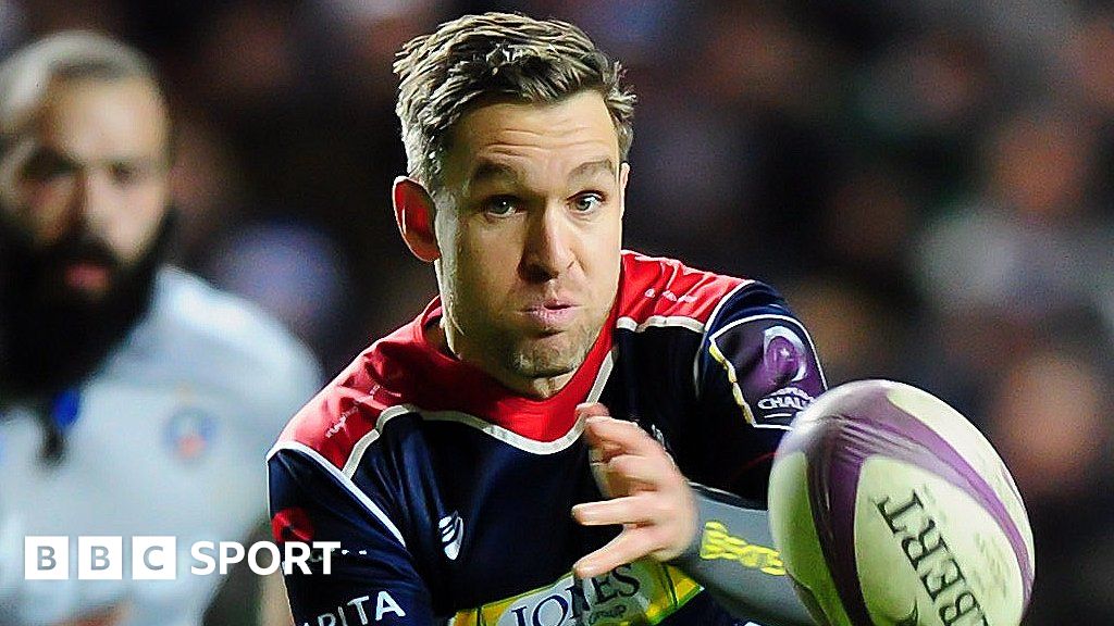 Adrian Jarvis: Bristol Rugby fly-half to retire at end of season - BBC ...