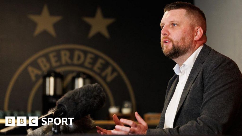 Aberdeen must be patient with Jimmy Thelin, says chief executive Alan Burrows - BBC Sport