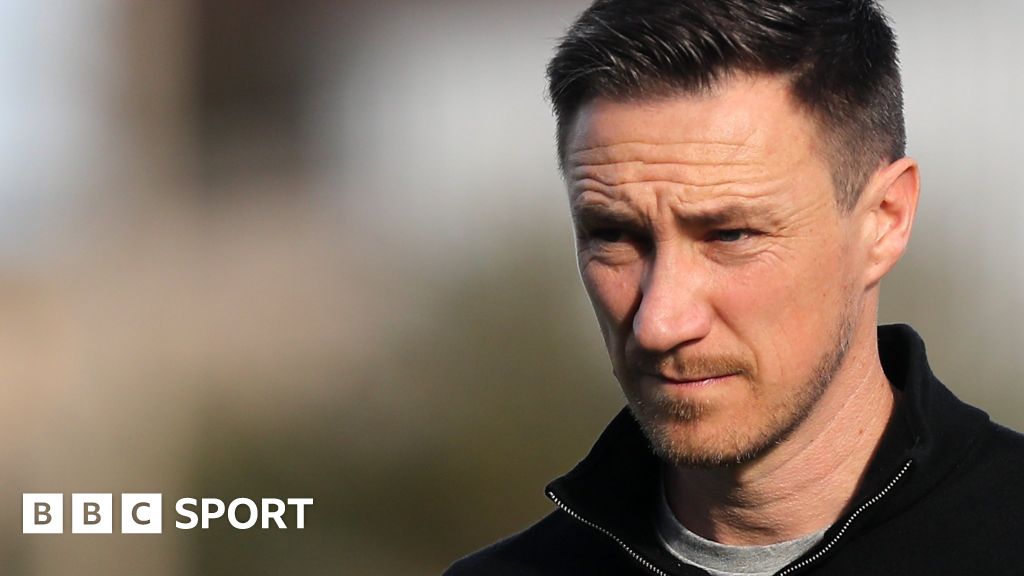 Stuart Maynard: Notts County boss gives up job as BT engineer after ...