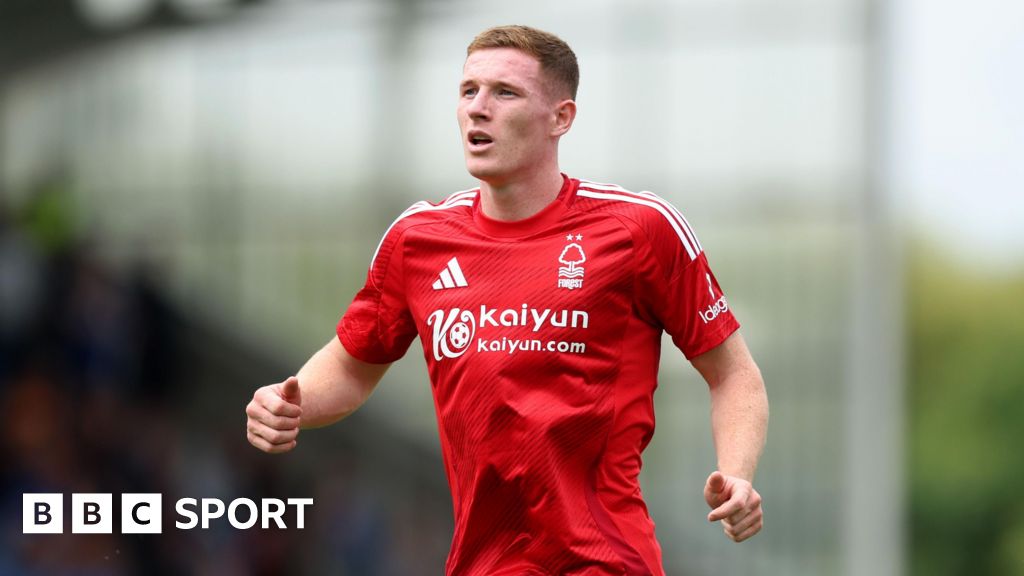 Nottingham Forest news: Elliot Anderson on his first appearance - BBC Sport