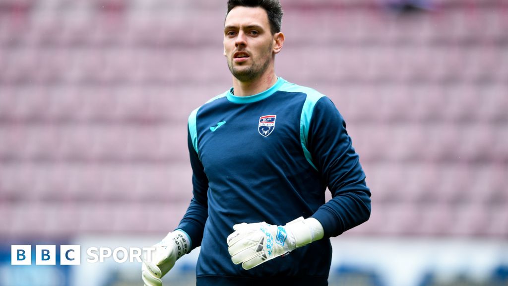 Laidlaw eyeing points after two strikeouts - BBC Sport