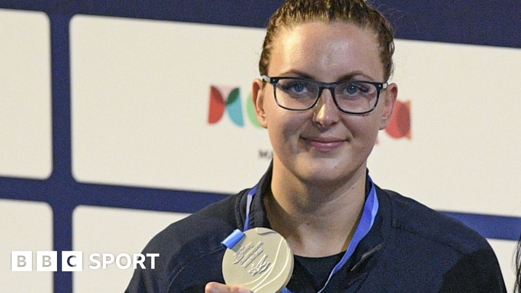 Jessica Jane Applegate: Para swimming champion targets Commonwealth ...