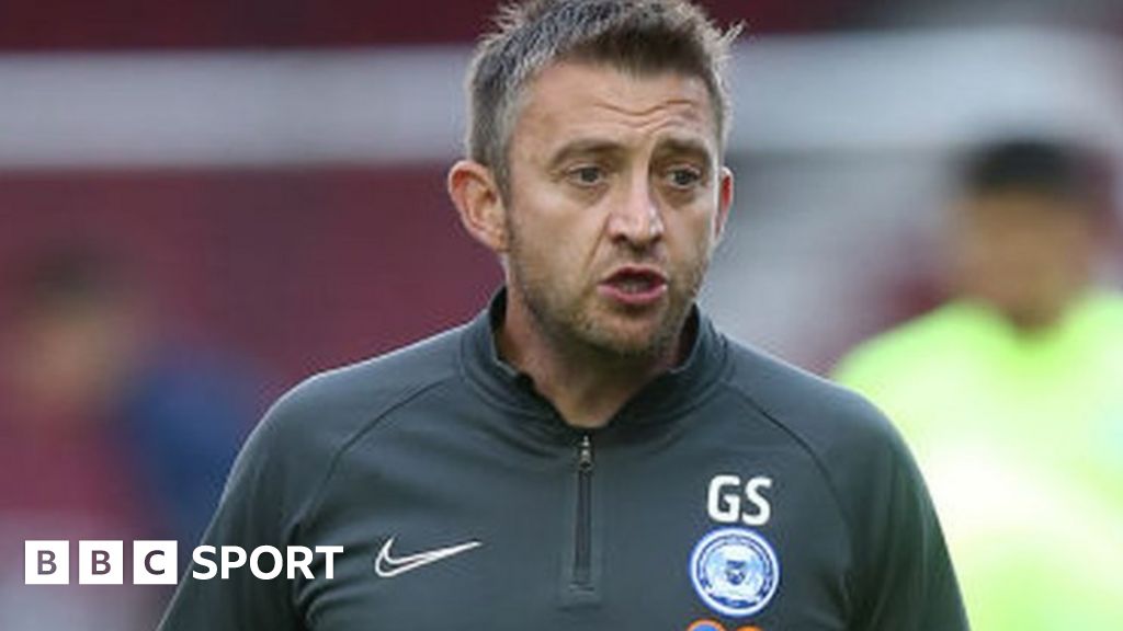 Gavin Strachan: Scot joins Celtic as first-team coach - BBC Sport