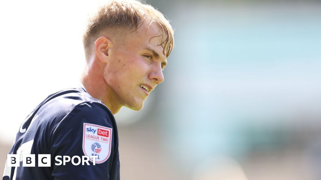 Fin Back: Carlisle United sign Nottingham Forest defender on season ...