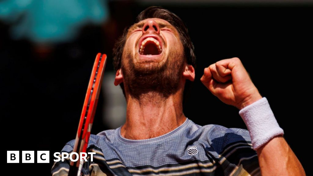 French Open 2023 results: Cameron Norrie beats Benoit Paire at Roland ...