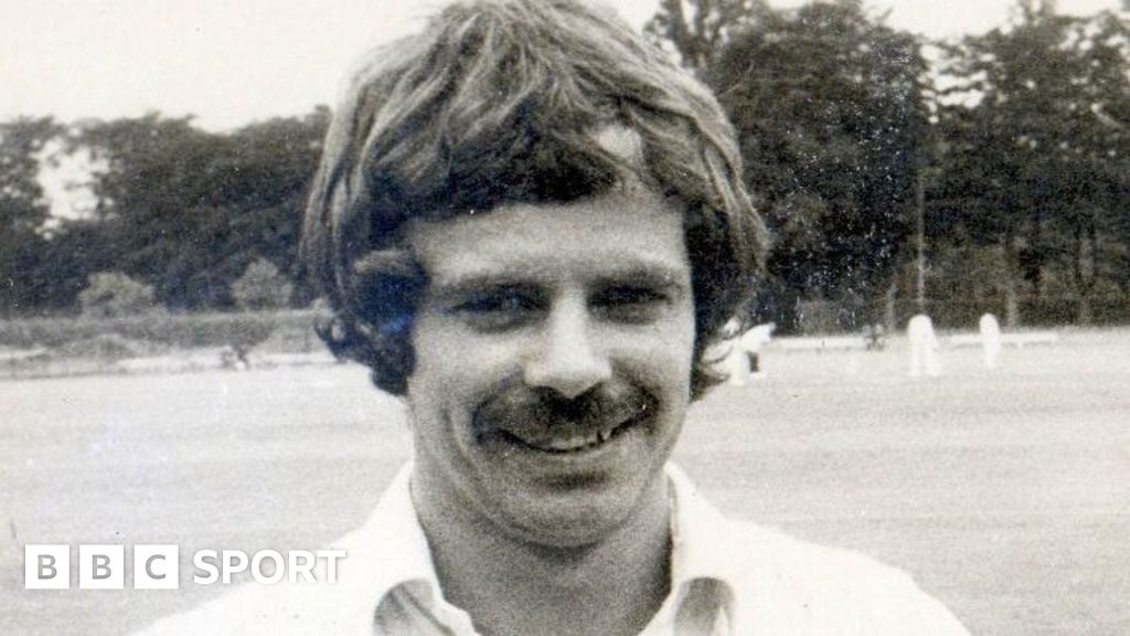 Gwyn Richards: Former Glamorgan all-rounder dies aged 71 - BBC Sport