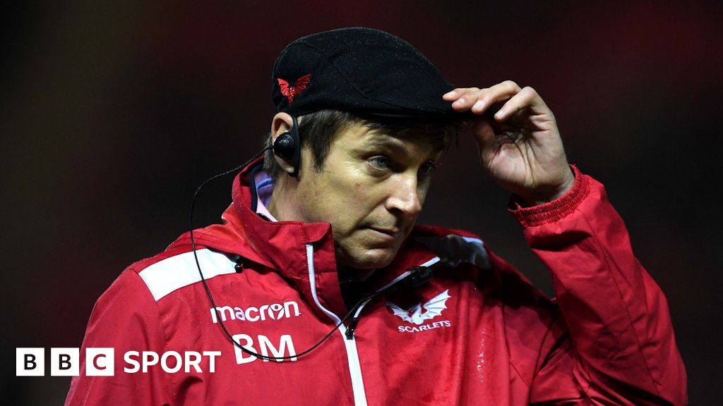 Brad Mooar: Scarlets head coach explains New Zealand departure - BBC Sport