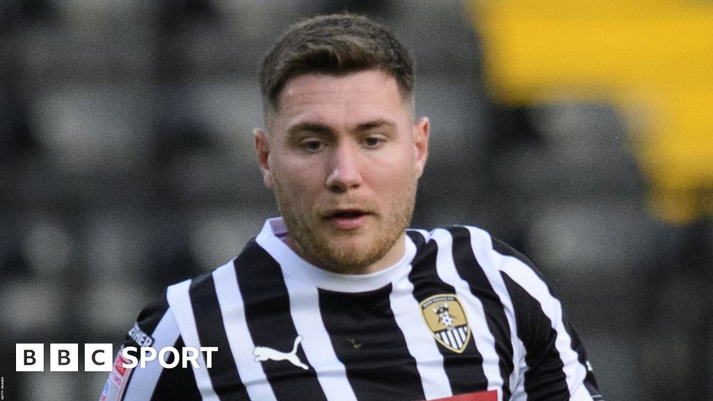 Cedwyn Scott: Notts County forward suffers knee injury - BBC Sport