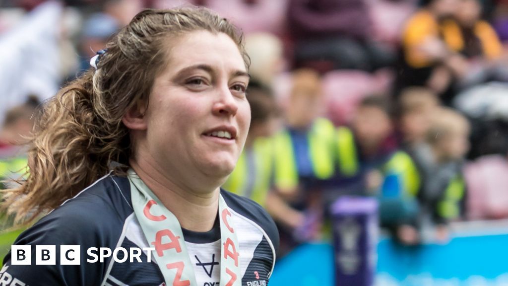 Rugby League World Cup: England's Vicky Molyneux returns for semi-final ...